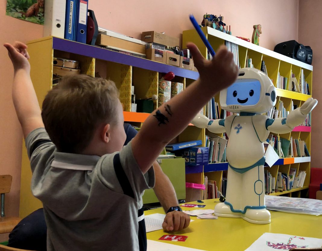Made In Luxembourg, Loved Worldwide: How LuxAI’s QTrobot Is Helping ...