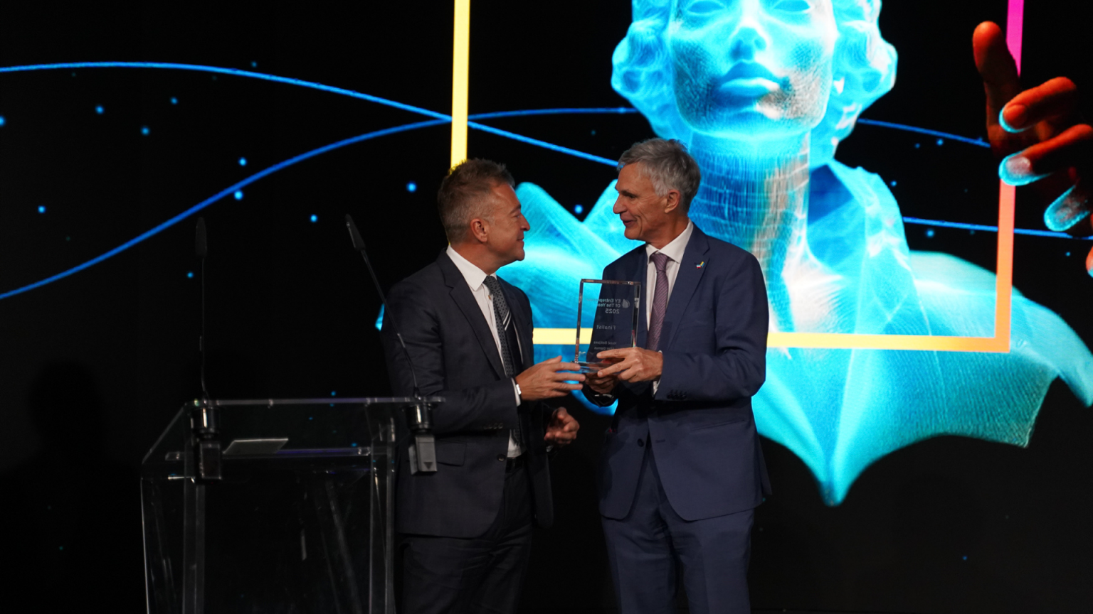 René Beltjens Crowned 2025 EY Entrepreneur Of The Year | Forbes Luxembourg